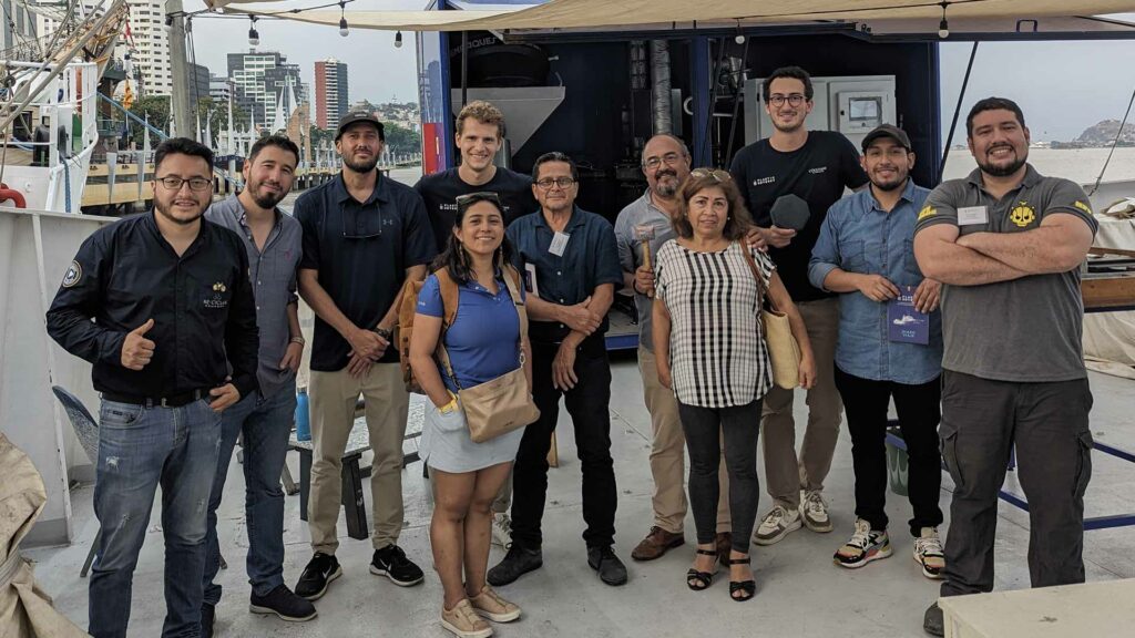 OnBoard Laboratory - Session #13 in Ecuador | Plastic Odyssey